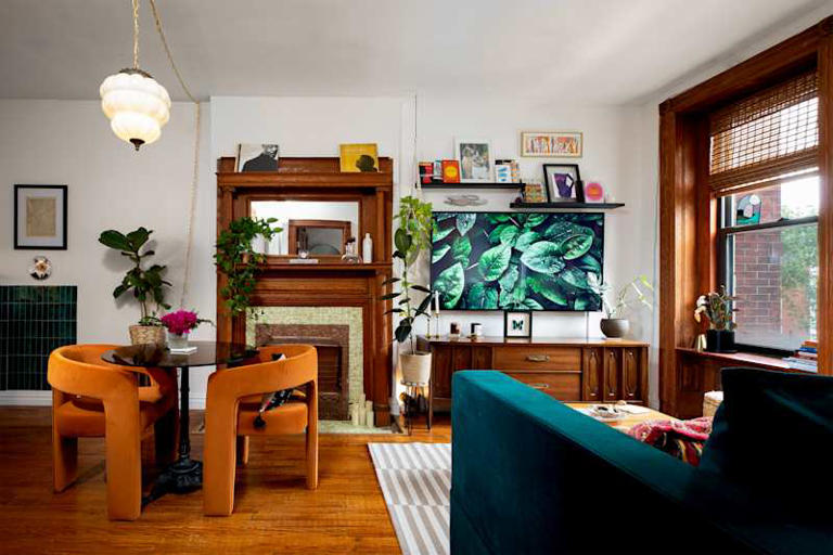 I spent $70 to turn my dark, depressing living room into a cozy spot my ...