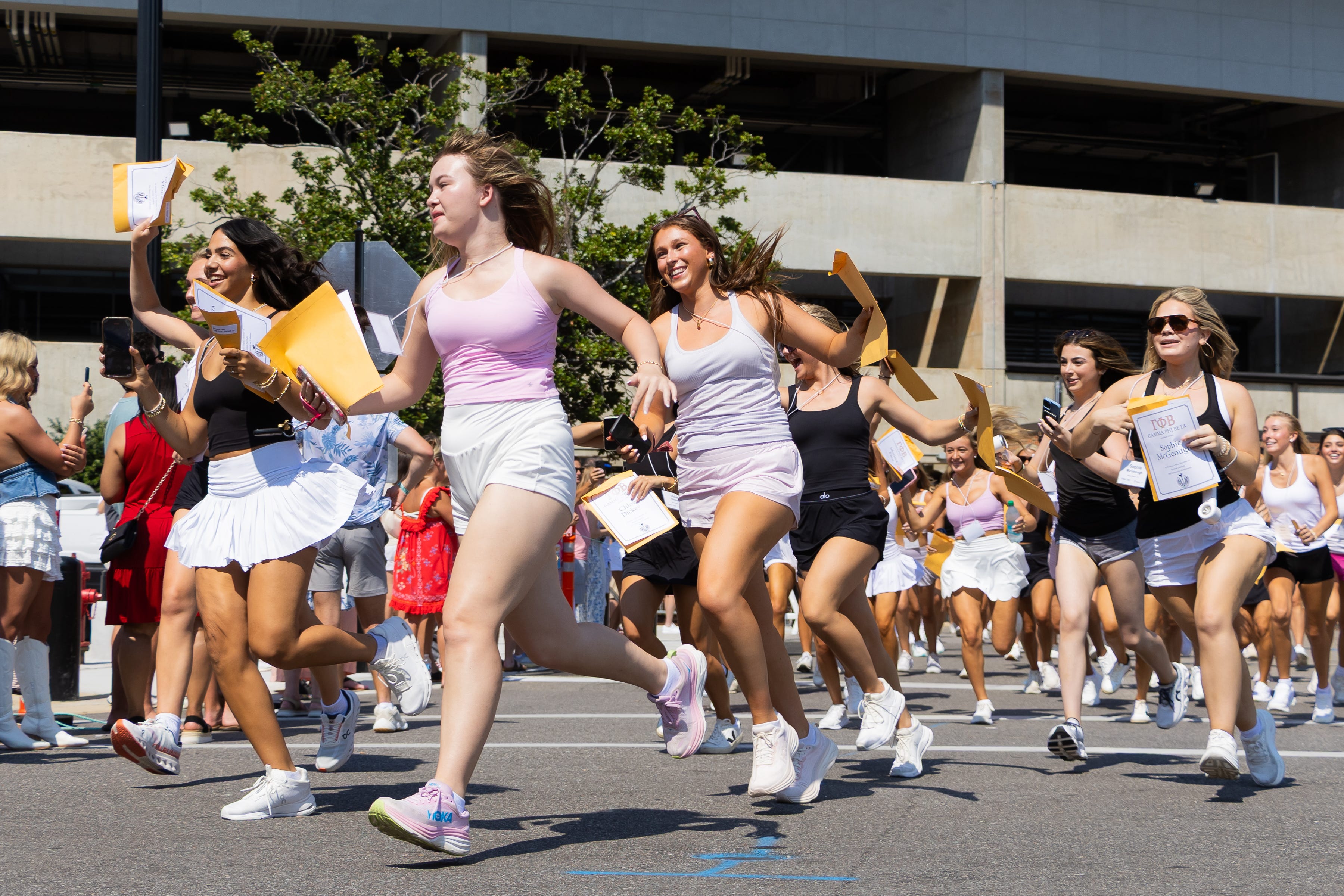 What a rush: University of Alabama sororities hold Bid Day 2025