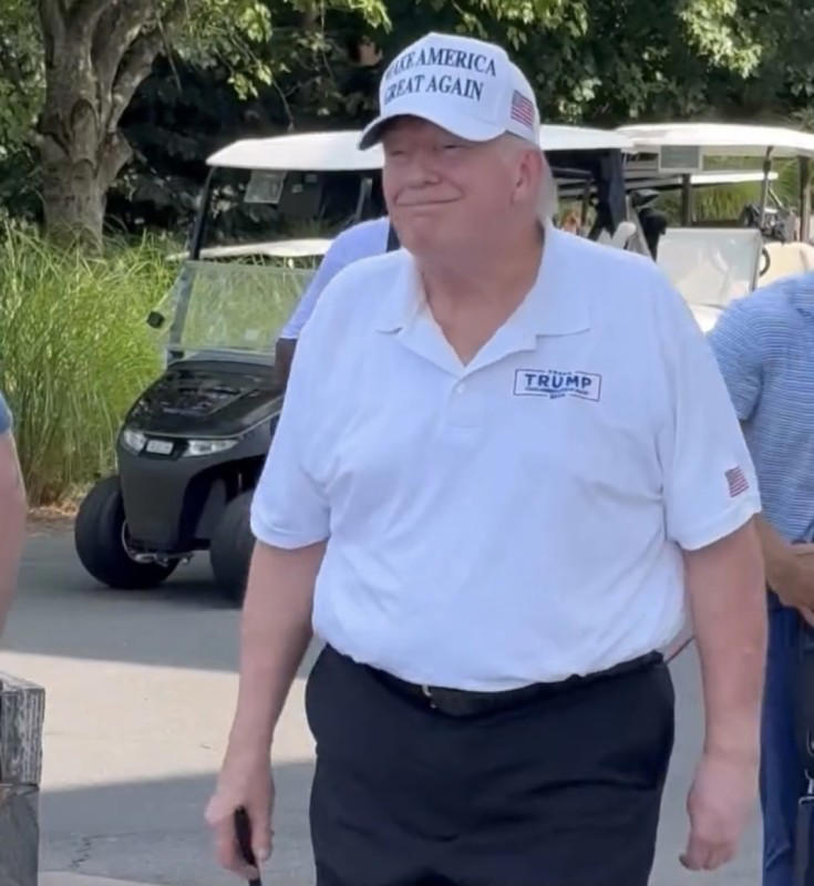 Trump Enjoying Back-to-Back Golf Trips This Weekend