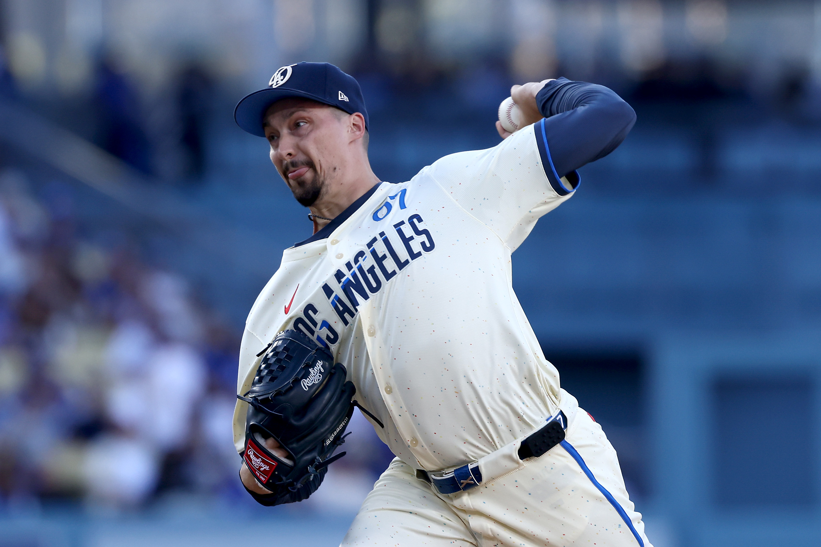 Dodgers' Blake Snell Has Padres Message After Taking Back First Place