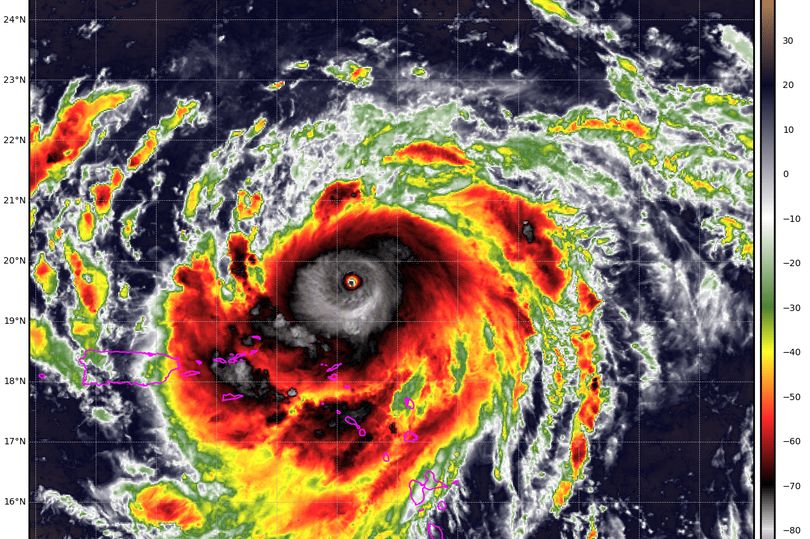 Forecasters warn of new threat in the Atlantic as Cat 5 Hurricane Erin ...