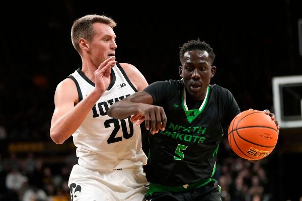Omaha forward Deng Mayar dies in drowning incident