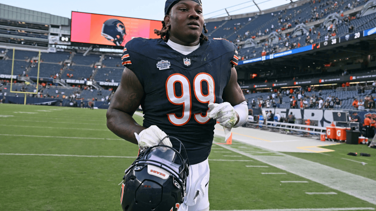 NFL: Terell Smith Suffers Chilling Injury in Bears vs Bills