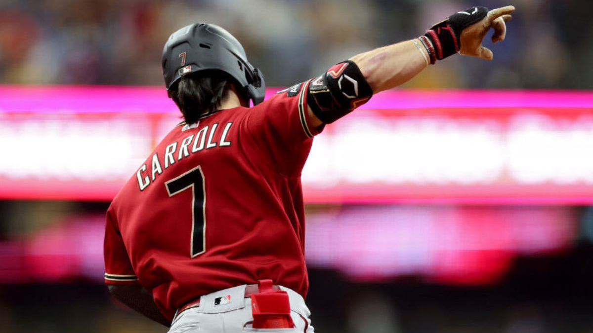Corbin Carroll deslumbra con el jonrón más largo de su carrera y el ...