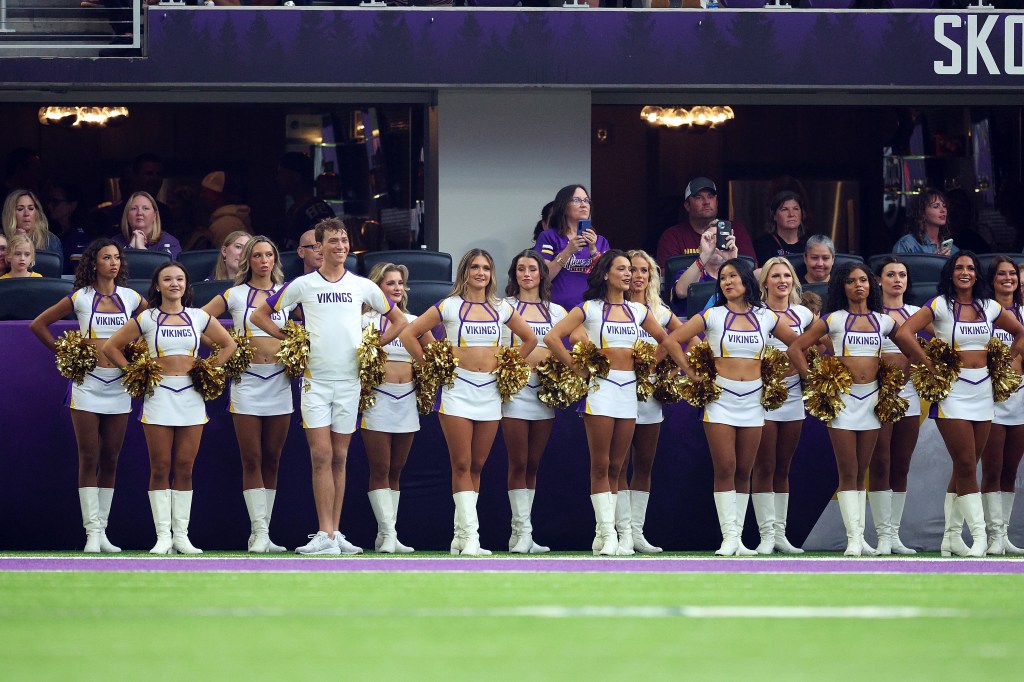 Vikings’ male cheerleaders hit back in social media post after fan backlash