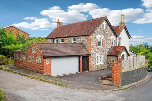 Grade II listed 17th century Reading house for sale for £850k