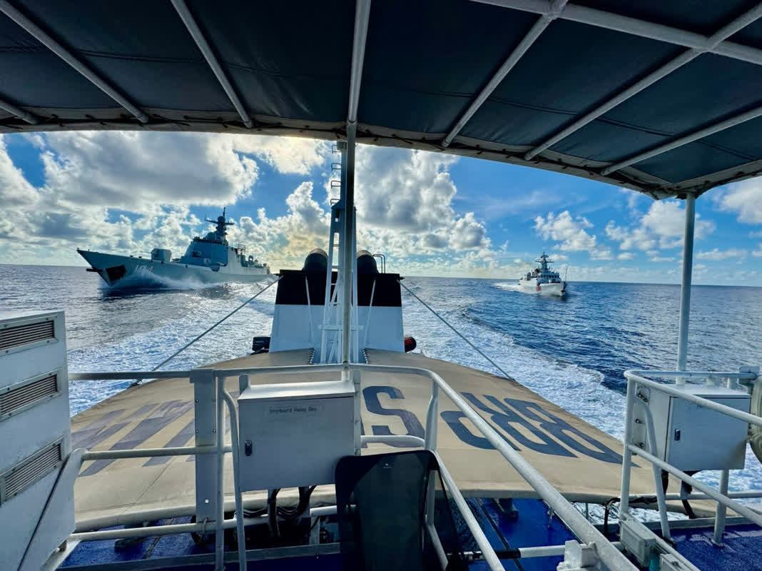 CCG-3104 & DDG-164 Collision Destroyed
