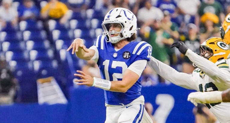 NFL announcer gives quarterback a controversial nickname