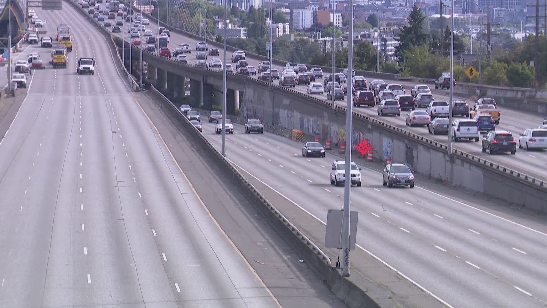 I-5 closure through downtown Seattle snarls traffic