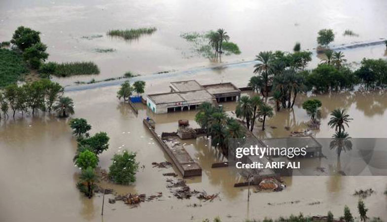 Kot Addu placed under emergency as Indus floodwaters rise