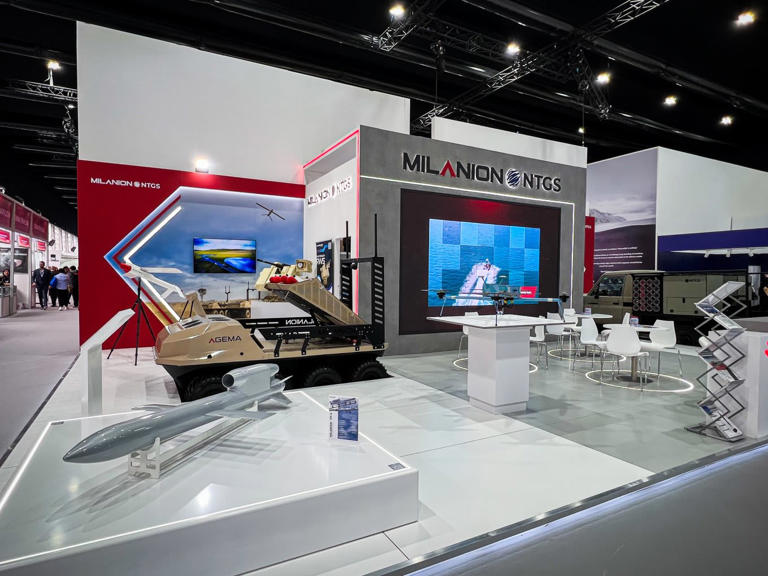 Ukraine starts production of Flamingo cruise missiles: Specs and ...