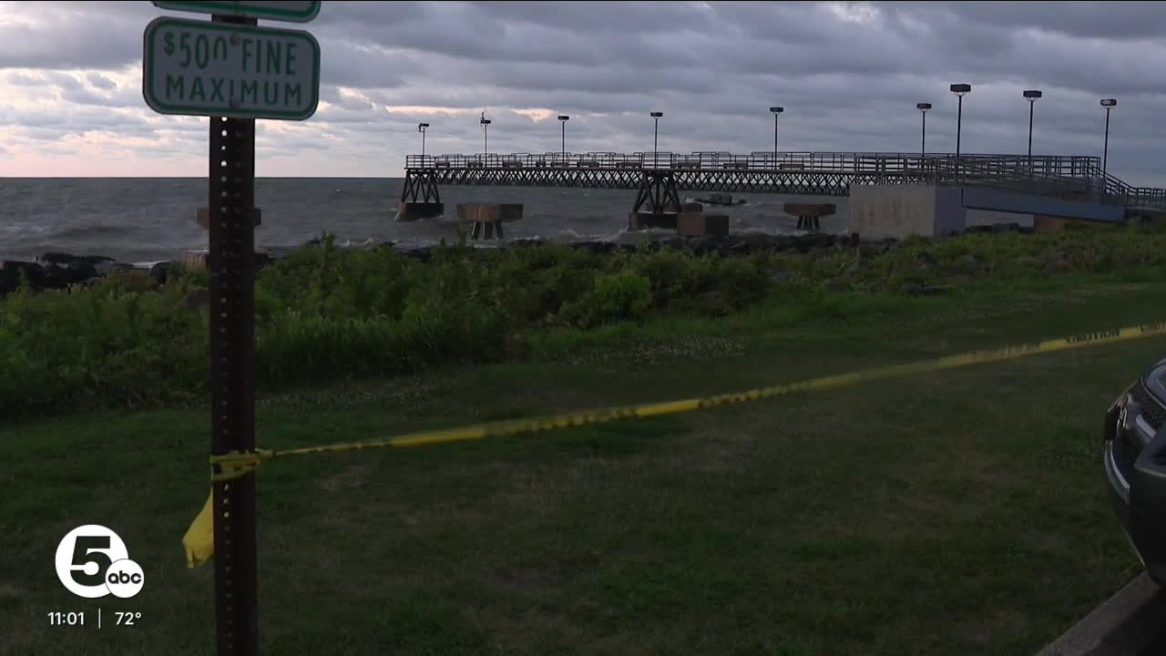 Body found off fishing pier at Edgewater beach, Cleveland Fire says