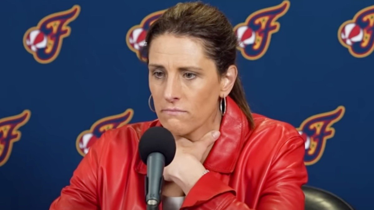 WNBA: Stephanie White Breaks Down in Tears Praising Fever's Epic ...