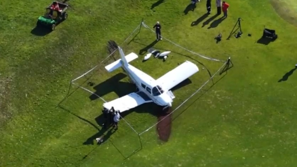 What happened inside cockpit before plane crash landed on golf course