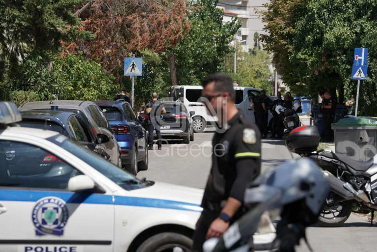 Άγρια δολοφονία 47χρονης στο Χαλάνδρι: Τη σκότωσε με μαχαίρι 28χρονος ...