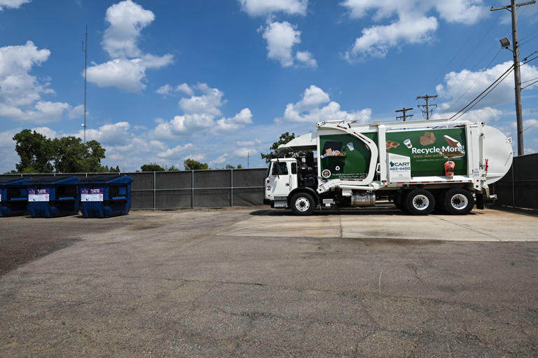 City Council proposal would ban private residential trash haulers. Is ...