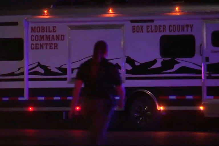 3 officers injured in a Utah shooting and a man is taken into custody