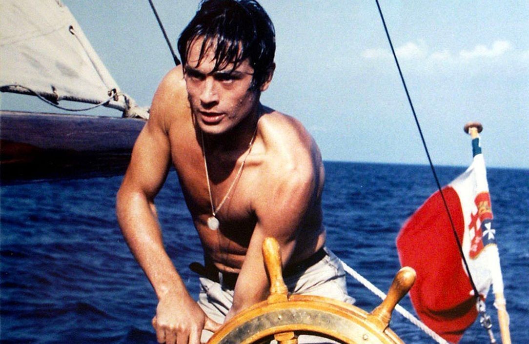 Alain Delon : les plus belles photos rétro de l'acteur