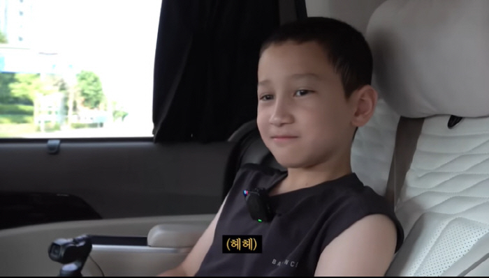 Kang Hyung-wook reveals his well-grown mixed-race son...Let's leave the ...