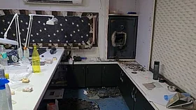 Smugglers break into Surat factory, flee with diamonds worth Rs 25 crore