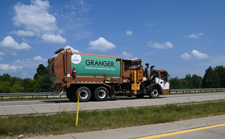 City Council proposal would ban private residential trash haulers. Is ...