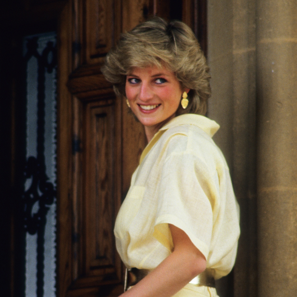 Lady Diana e le notti folli vestita da uomo con Freddie Mercury: cosa c ...