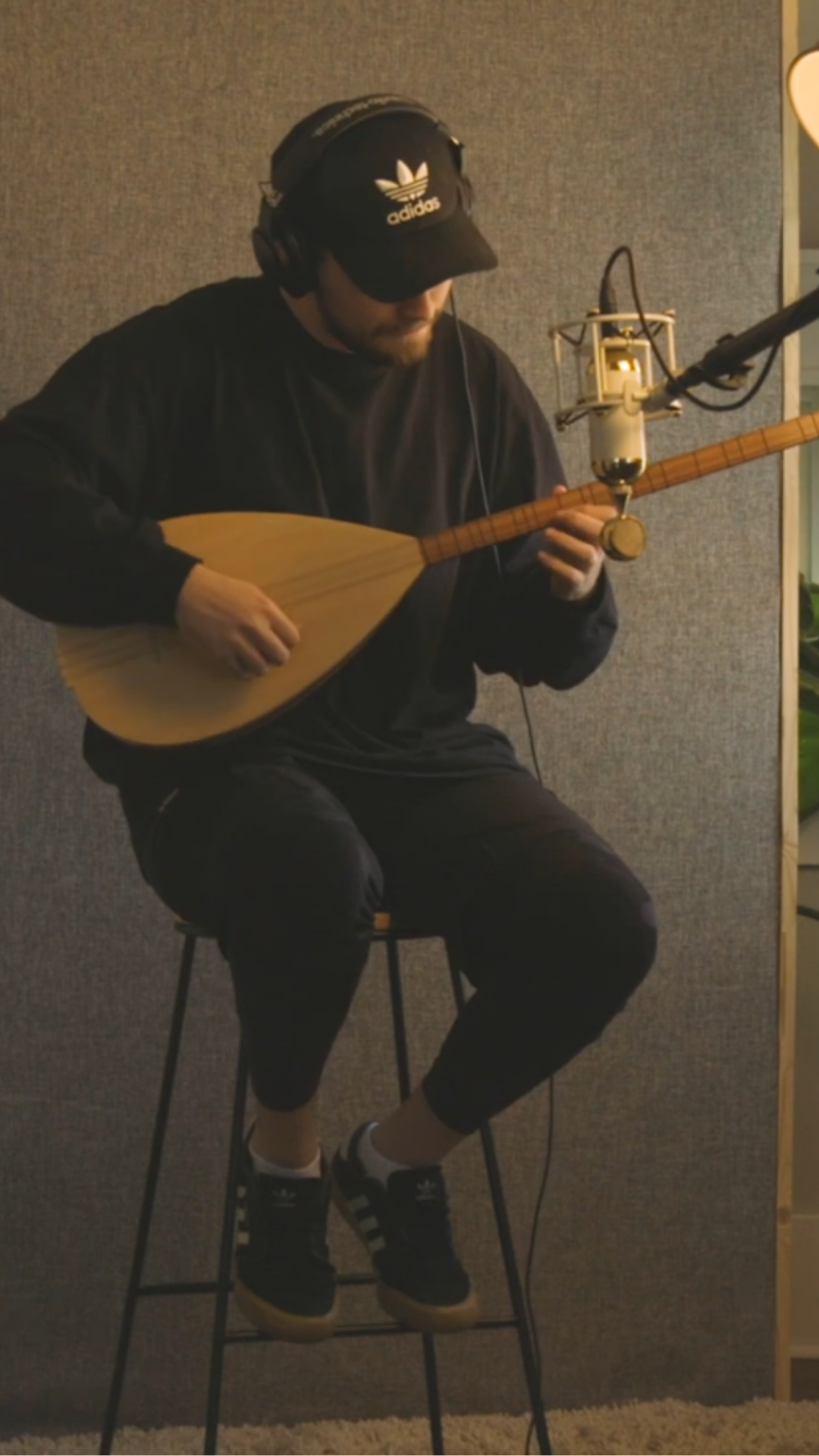 I Made an Album Using the Baglama Saz