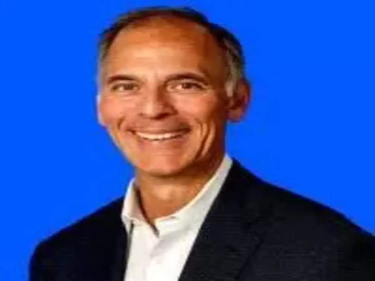 Moody's chief economist Mark Zandi who thinks the US is on the verge of ...