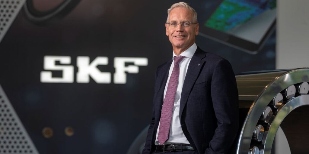 SKF säljer flygföretag i USA