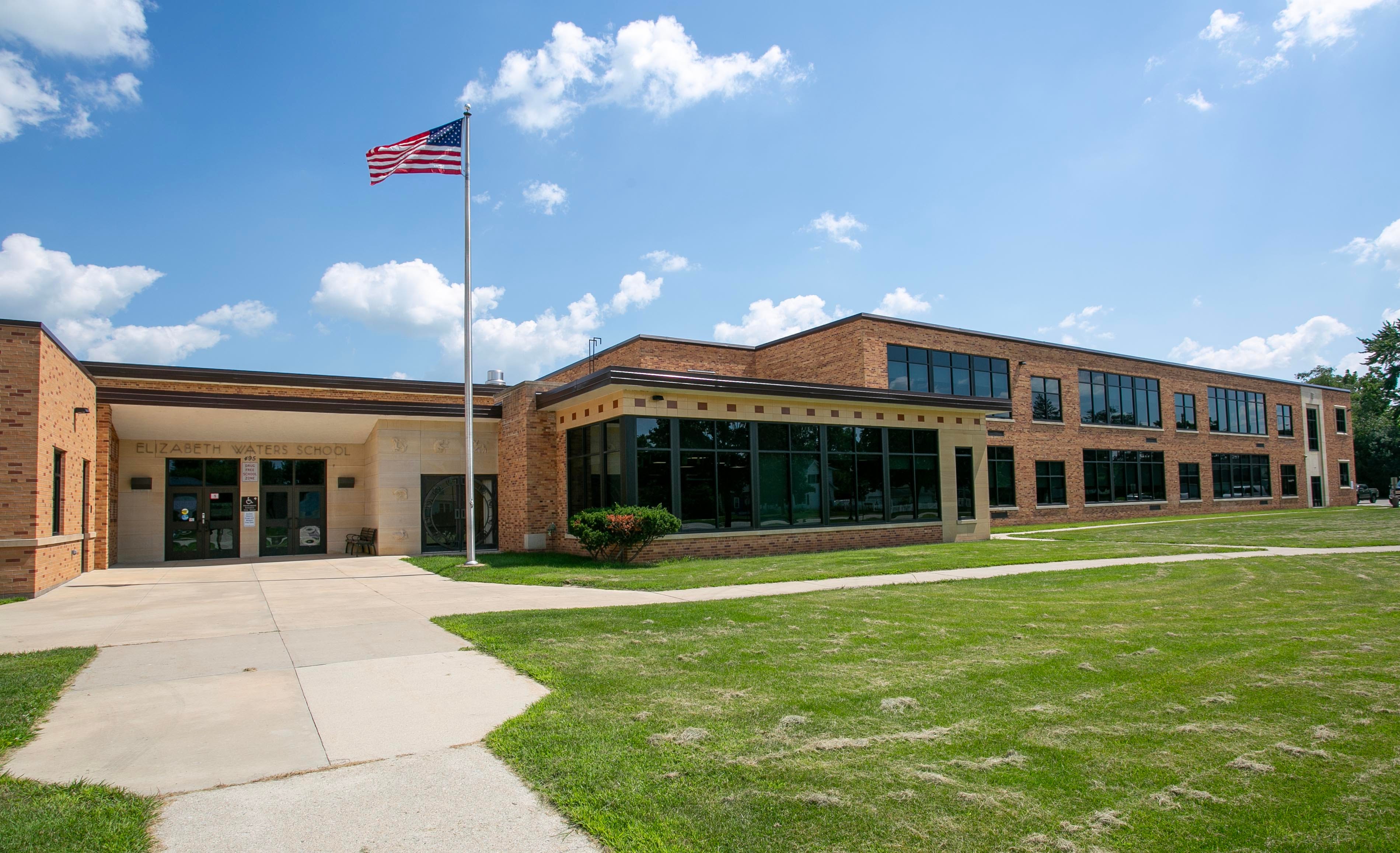 Fond du Lac's oldest schools tops local stories from April