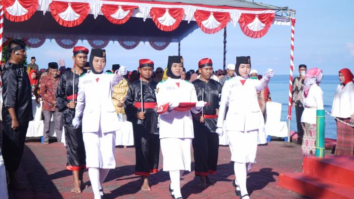 Pesan Ahmad Laiman pada Upacara Pengibaran Bendera Merah Putih di ...