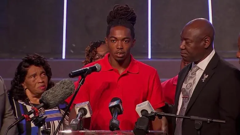 Florida Officer Cleared After Punching William McNeil Jr. During ...