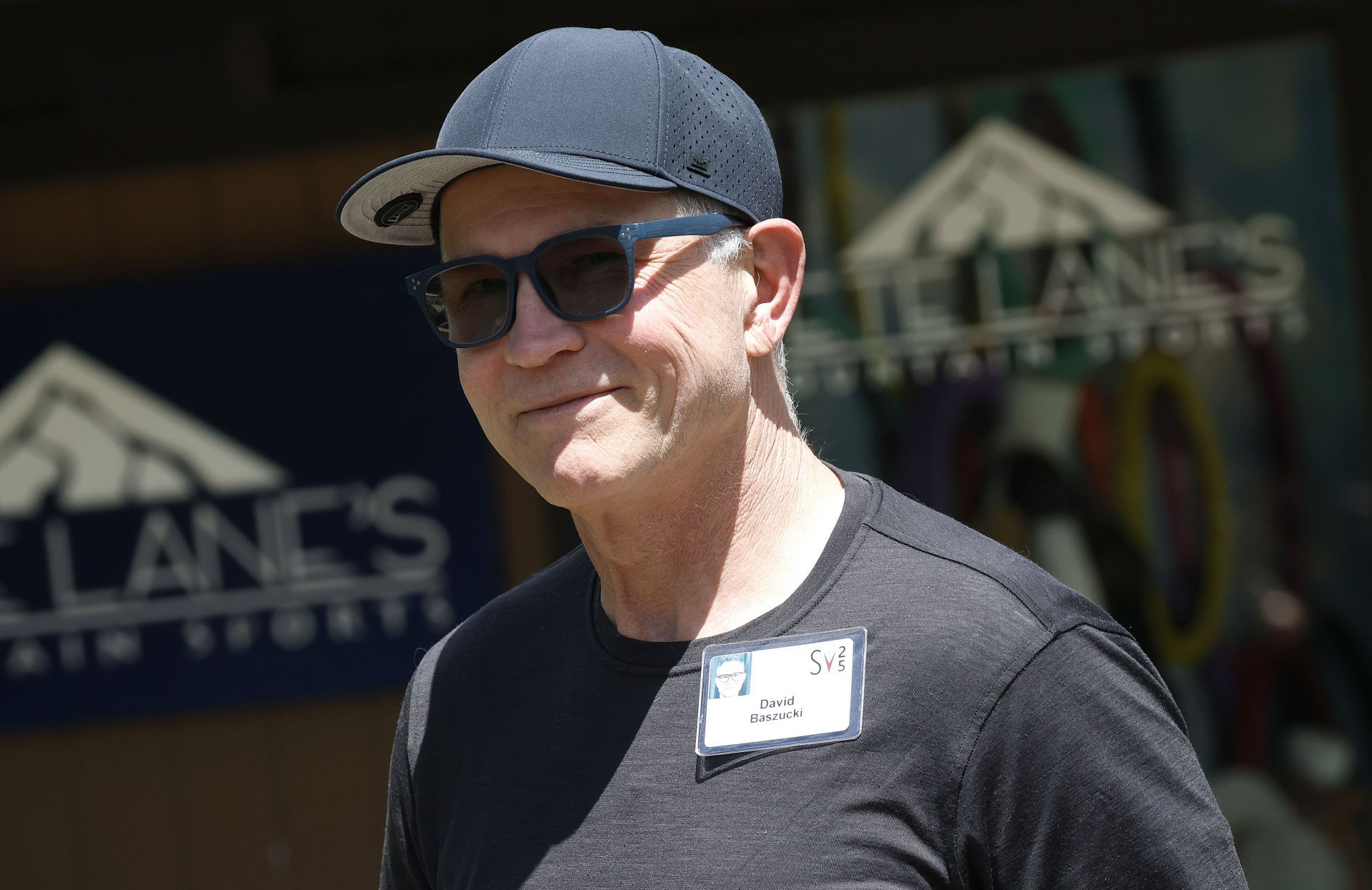 Online petition calling for the removal of Roblox CEO gains over 100K ...