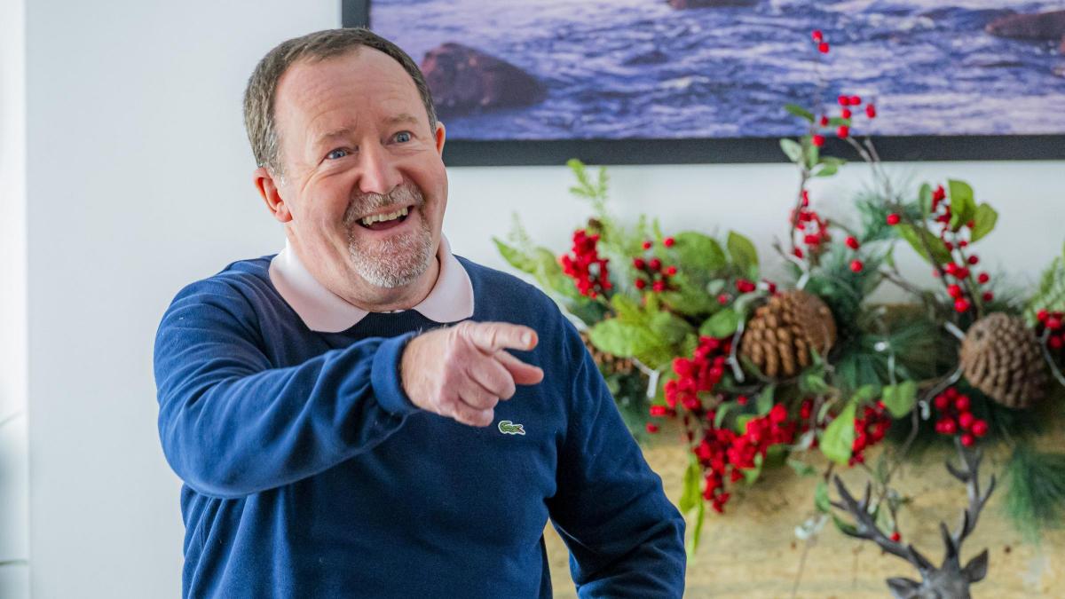 Jonathan Watson and Maureen Carr lead cast for new season of ...