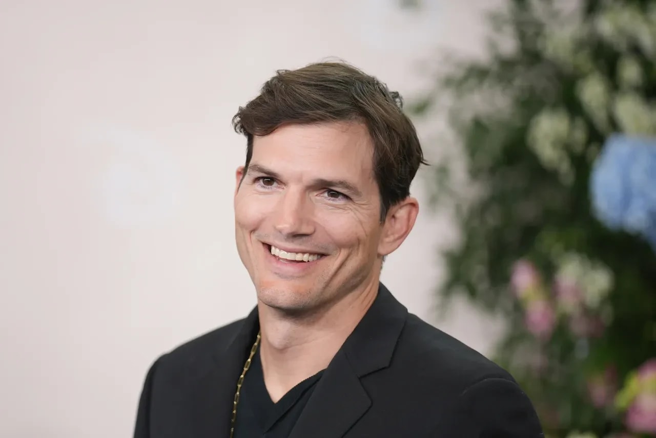 Ashton Kutcher Checks Into Soho House Deal As Company Looks To Go ...