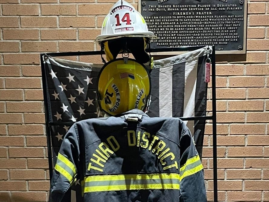 Firefighter, 81, Dies From Injuries After Bucks County Blaze