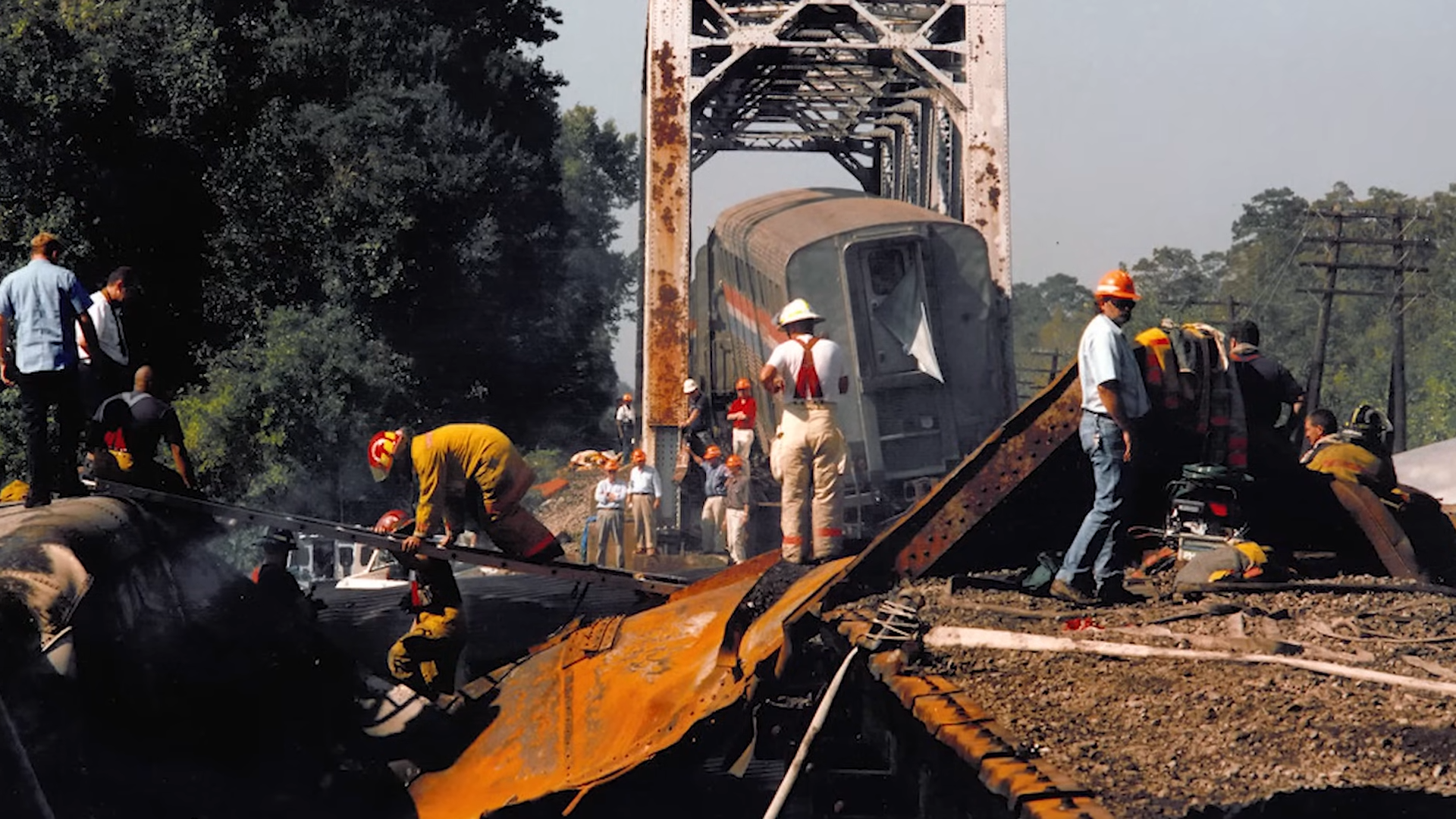 Amtrak’s Deadliest Night – The Big Bayou Train Disaster