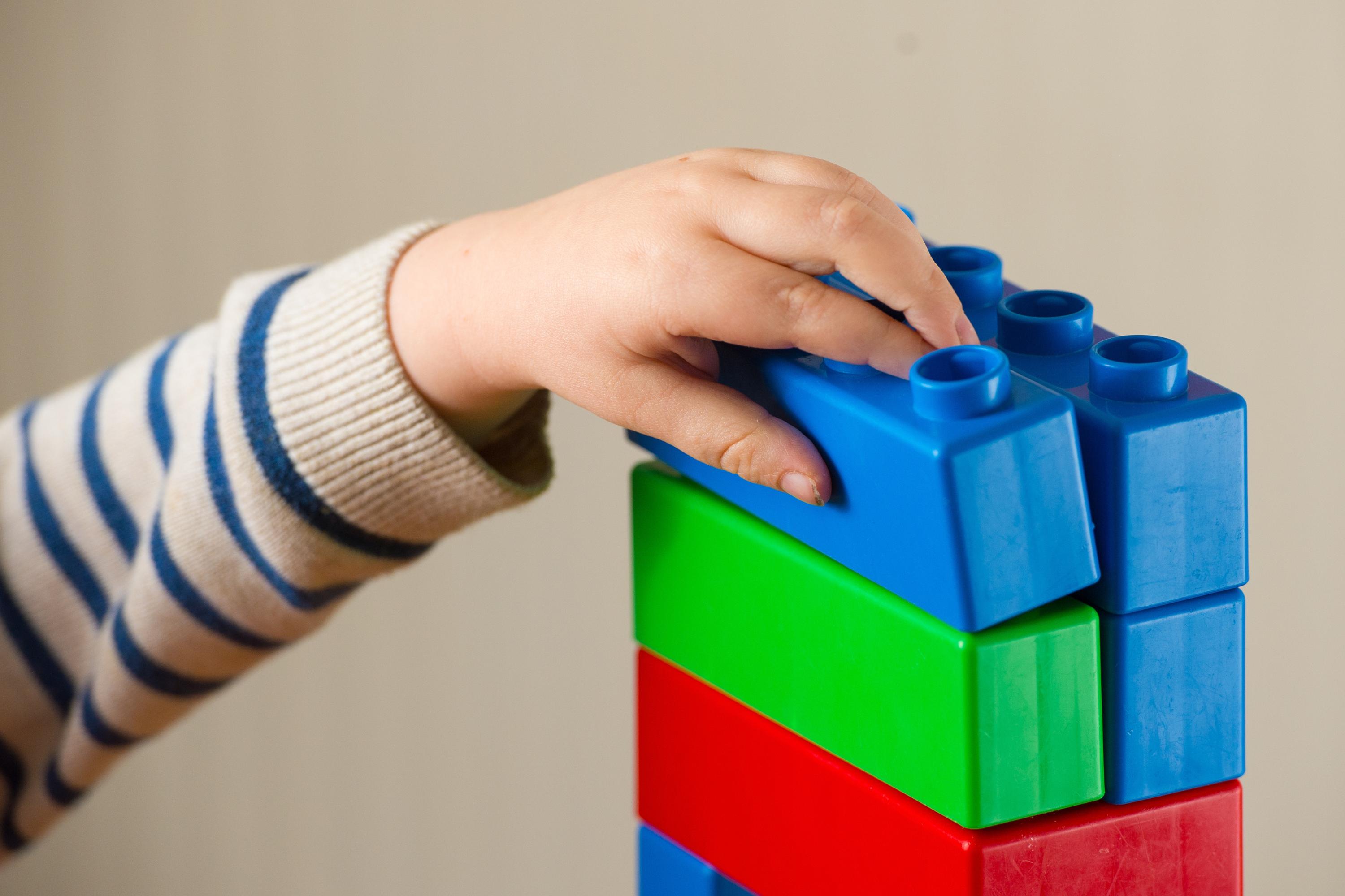 Children's toy recall over death risk