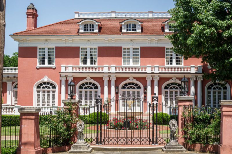 A mansion for under $1M? It’s still the norm in 4 major cities