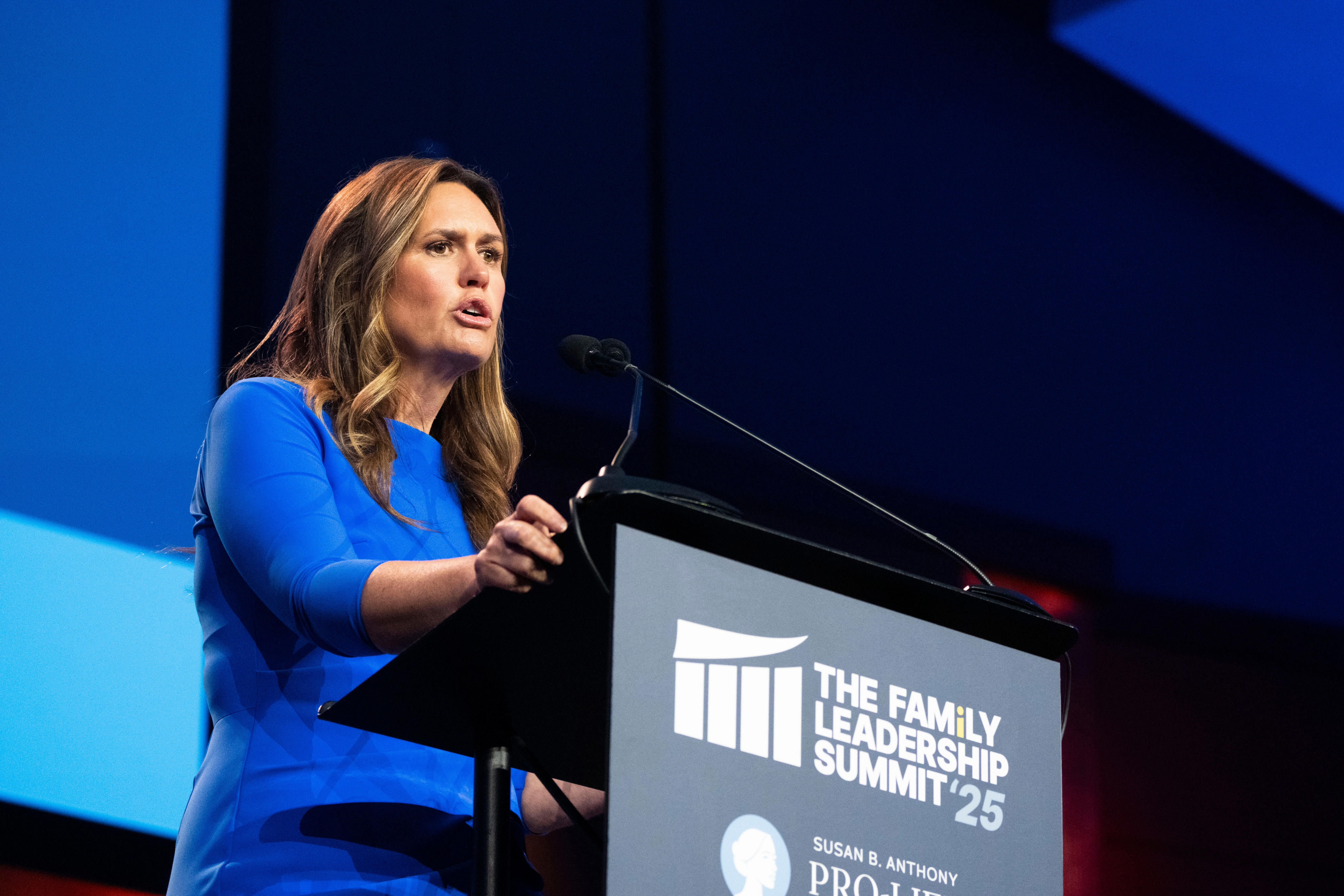 Arkansas gov., former White House press secretary to headline 'Salute ...