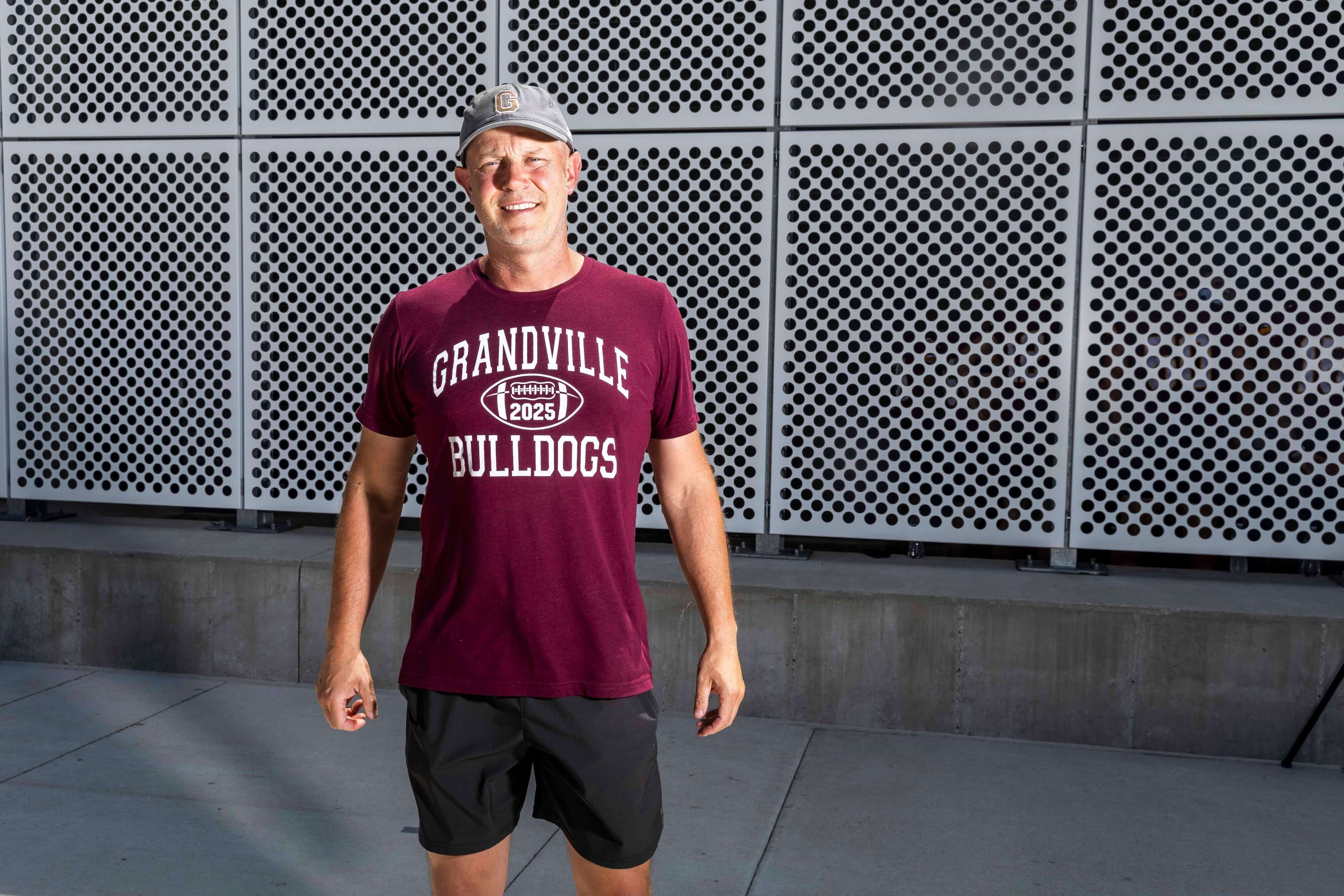 Grandville football preview: Dawgs hope depth, experience lead to ...