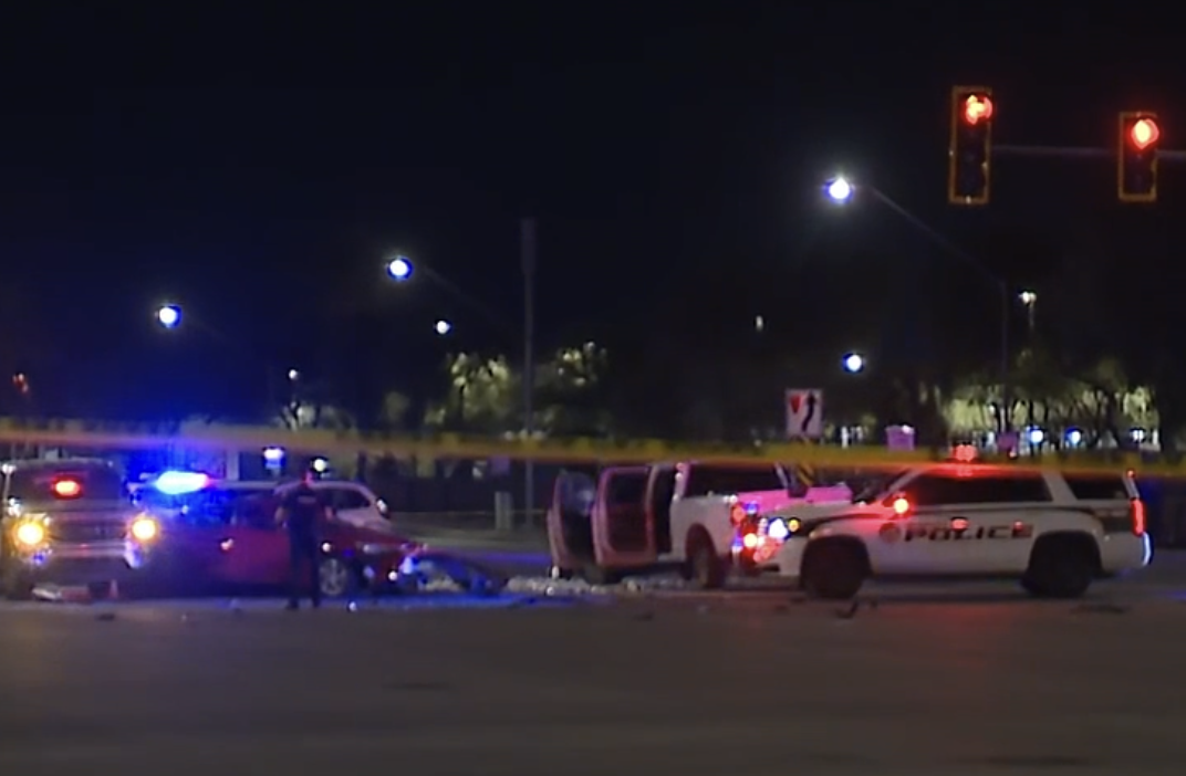 One dead after crash involving red-light runner at 59th and Peoria avenues