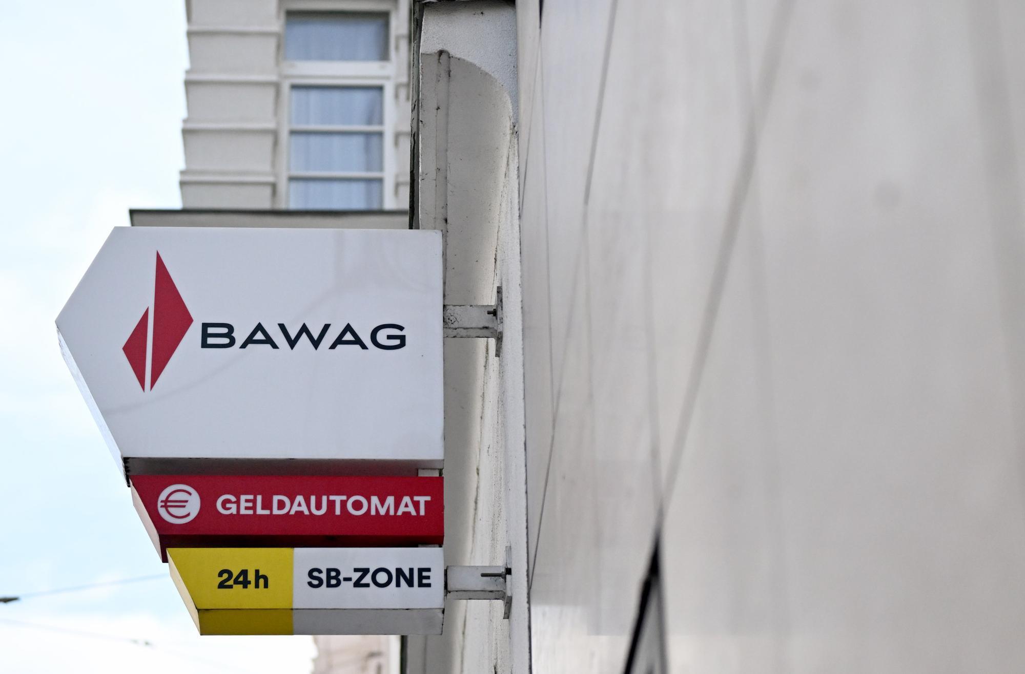 Nach AK-Klage: Jetzt bekommen Bank-Kunden Geld zurück