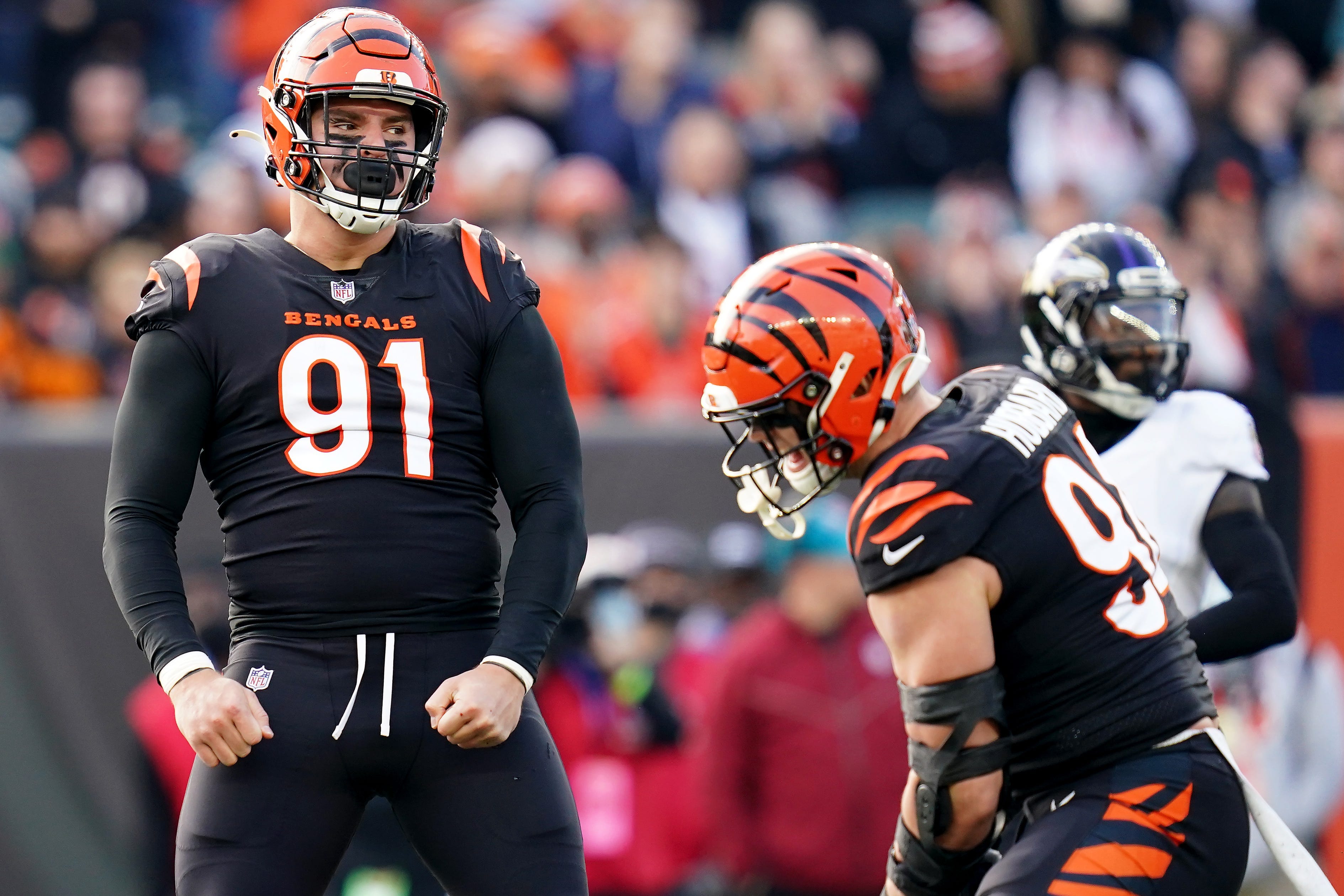 What would it cost Colts to trade for Bengals pass rusher Trey Hendrickson?