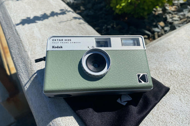 Top 6 Kodak Cameras Under $250 for Budget-Friendly Photography