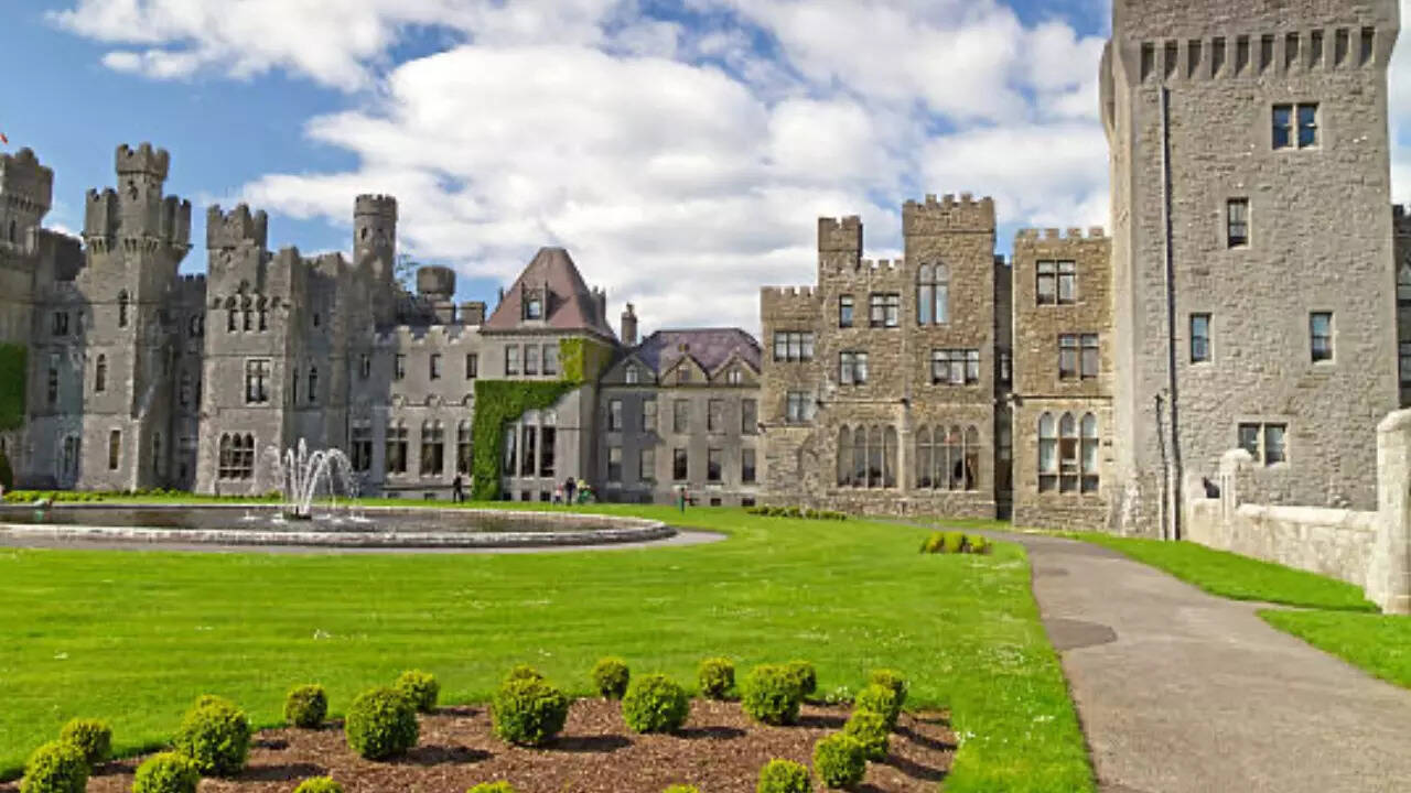 From Ireland to England: 5 castles so stunning you’ll think you’re in a ...