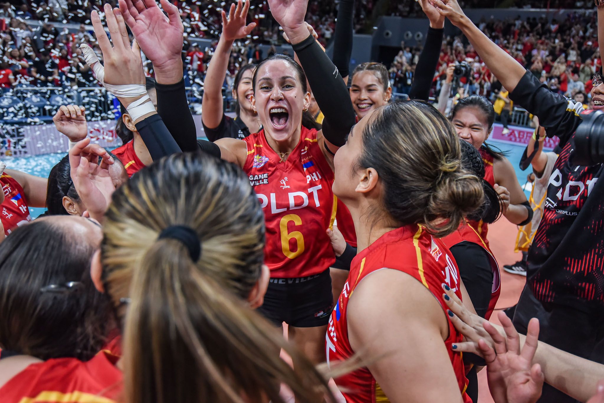 Savi Davison, PLDT's scoring machine, is finally a PVL champion