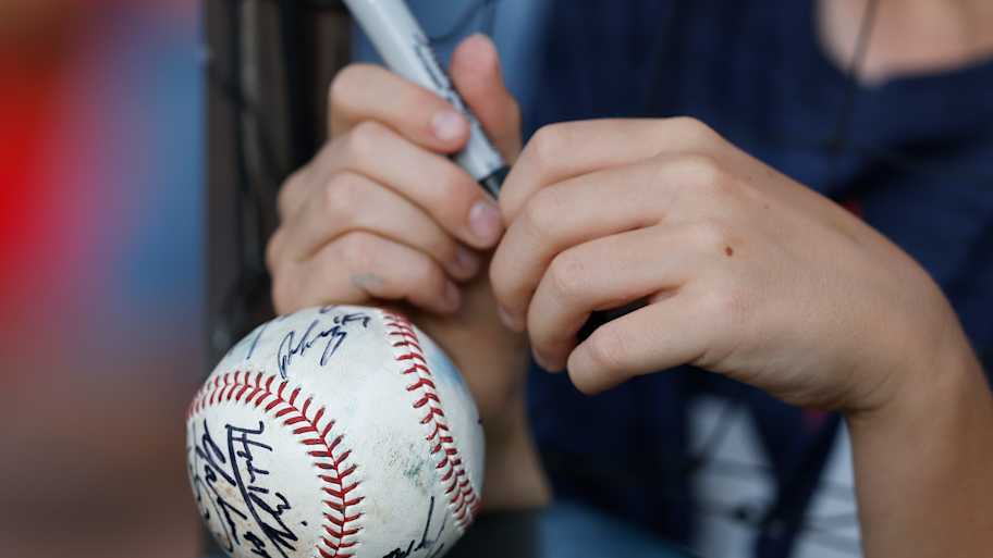 The Twins want trust; the fans want the truth: The Pohlad's small ...