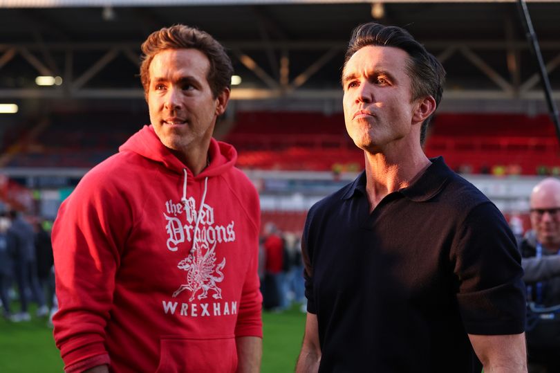 Ryan Reynolds and Rob Mac left £10m short by Wrexham record signing's ...