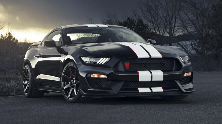 Ends Sunday: Win This Shelby GT350R With More Entries Now